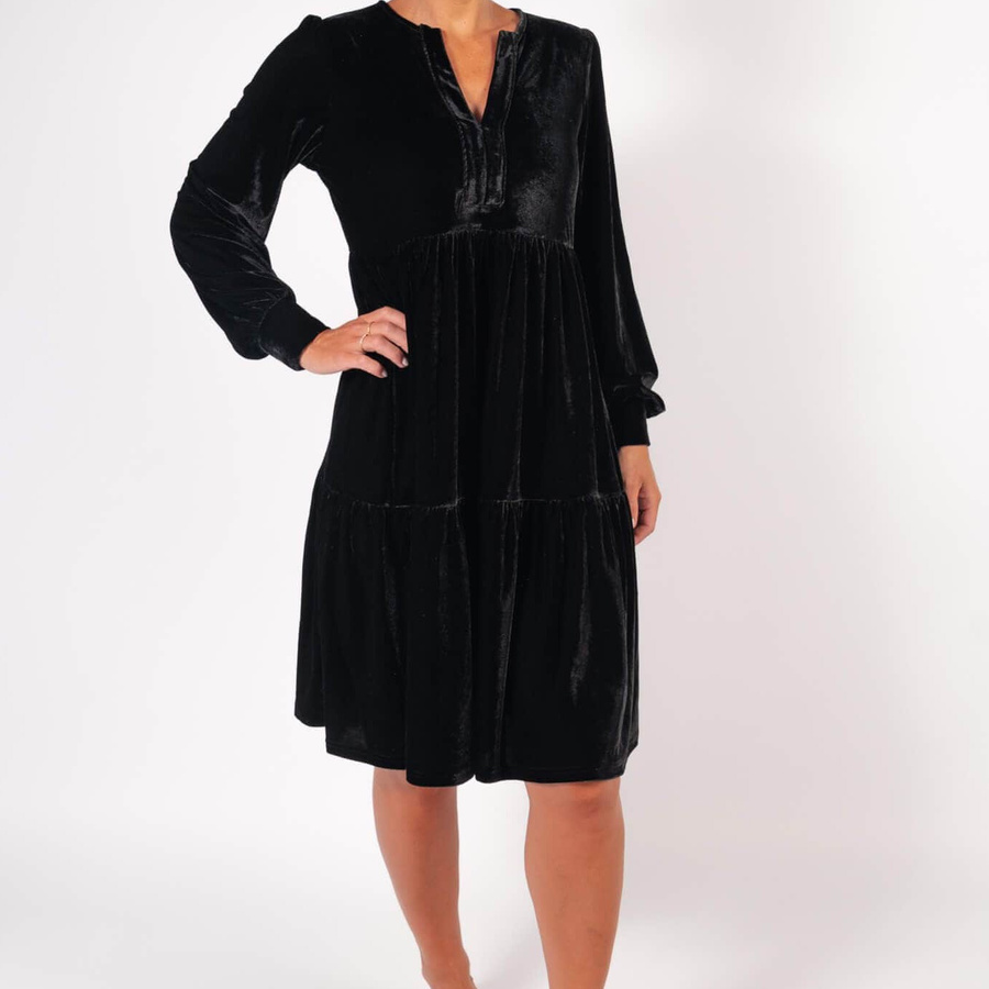 BARA Sportswear - Velvet Dress ⎜ Buy dresses at BARA Sportswear